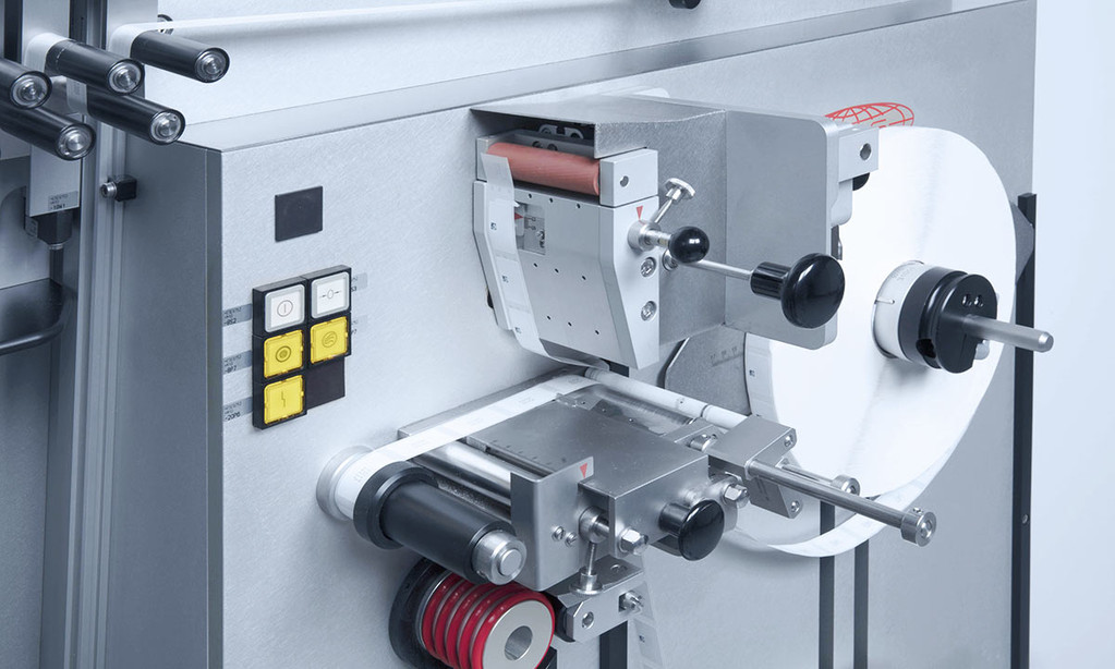 Label splicer ESE 9752 | Bausch+Ströbel